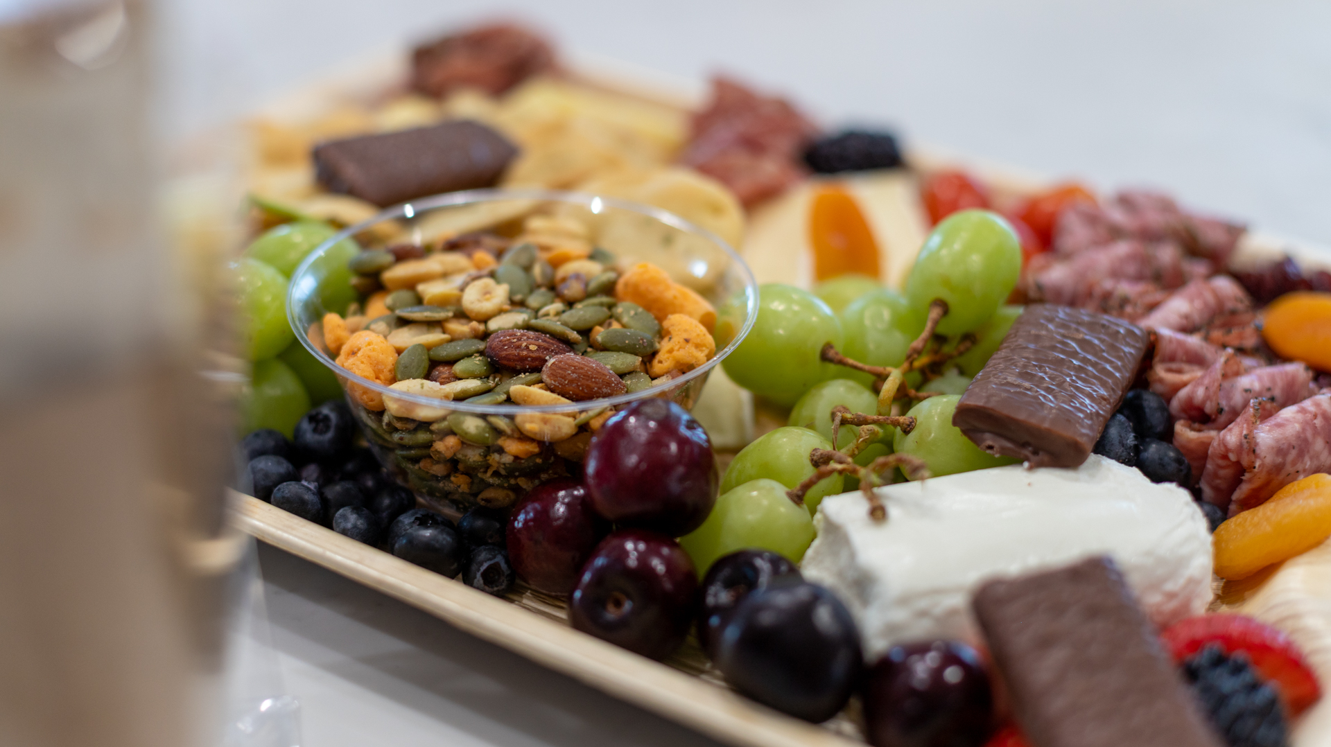 Office Catering Ideas That Keep Employees Energized All Day - Tami's ...